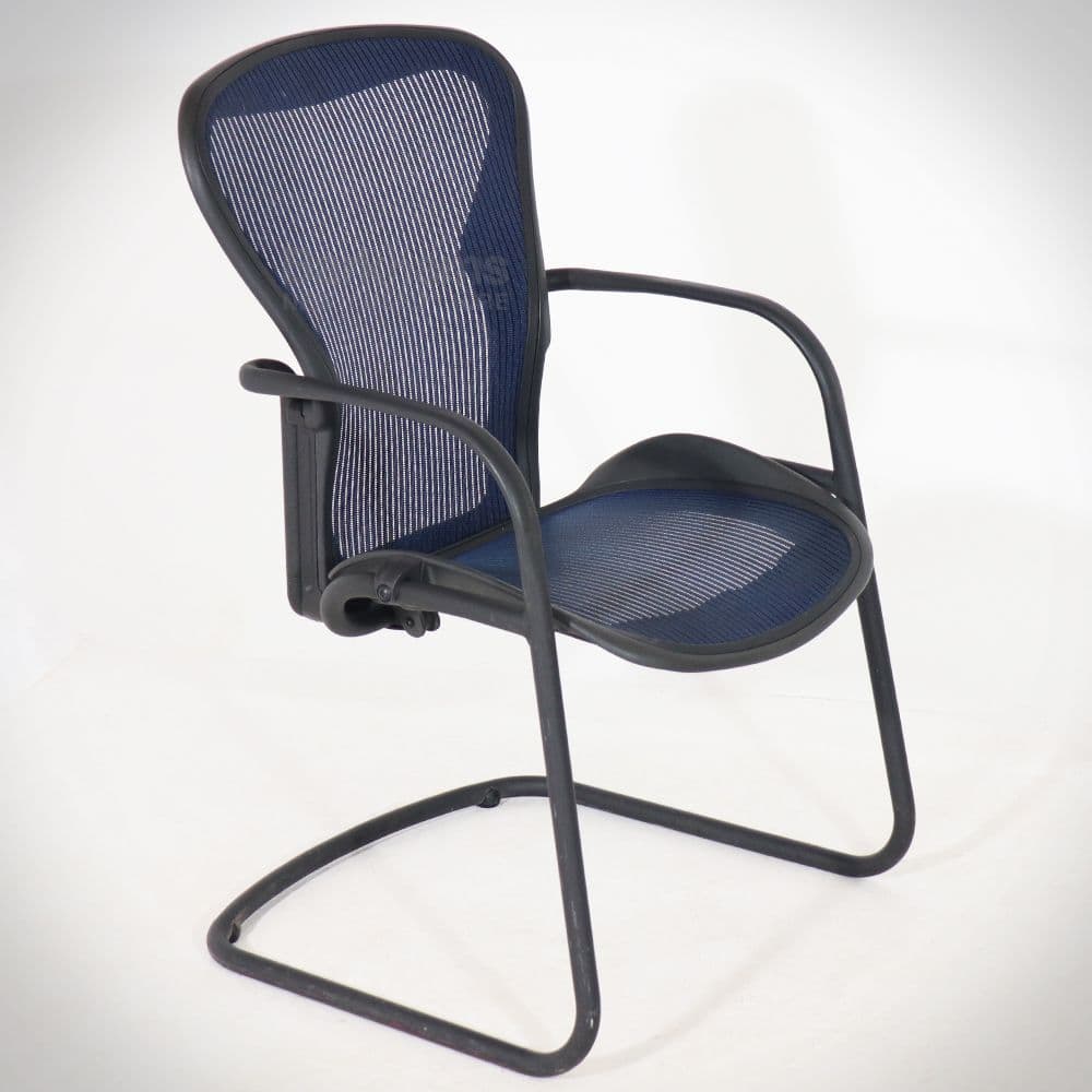 Hermen Miller Aeron Cantilever in Blue| Aeron by Herman Miller ...
