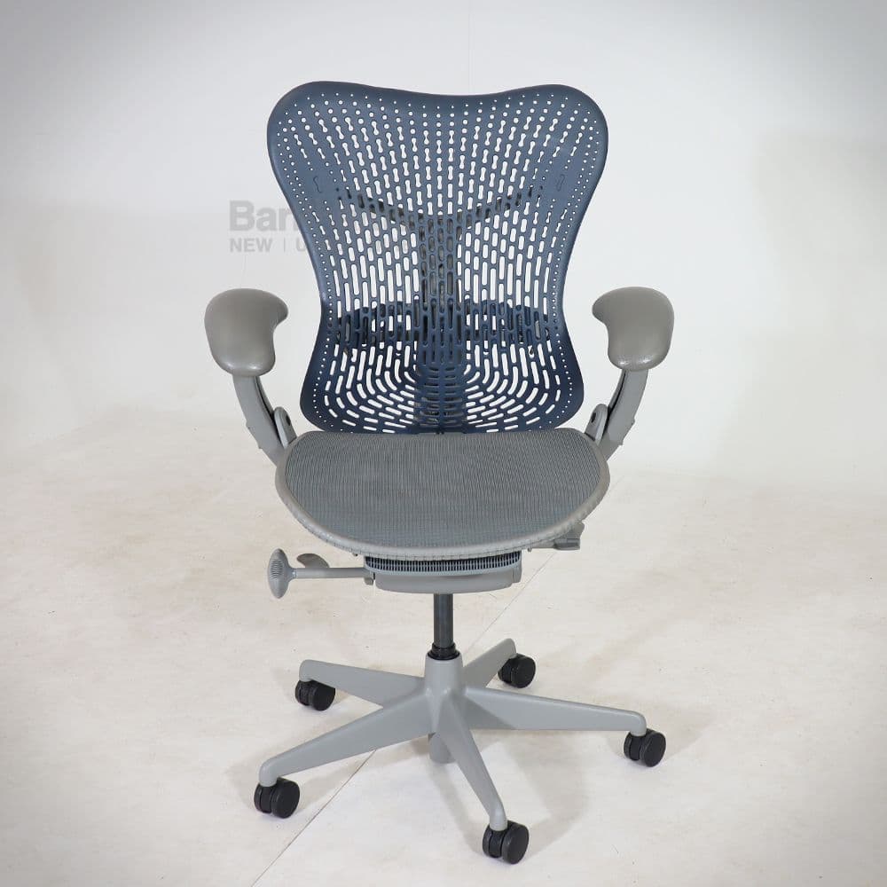 Herman Miller Mirra Grey and Blue| Mirra Chair in Blue| Operator chair ...
