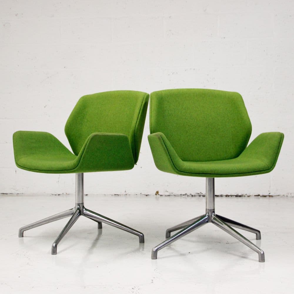 KRUZE Chair by Boss Design | Swivel Chair | Designer chair