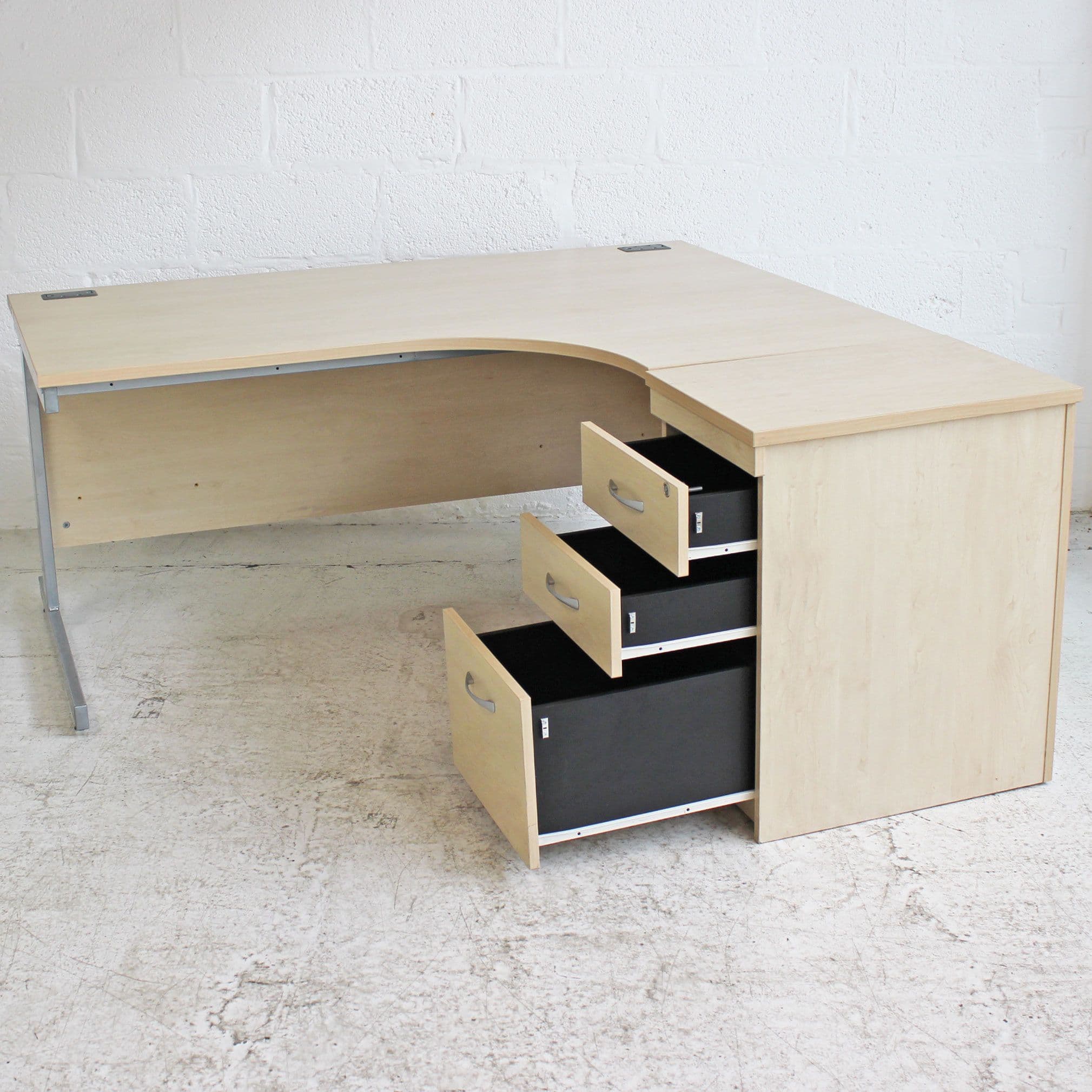 Maple Cantilever Radial Desk & Pedestal (Left or Right Hand) | Curved ...