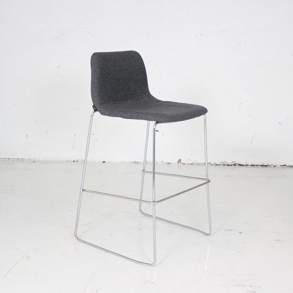 Naughtone Viv Stool | bar stool | upholstered high stool