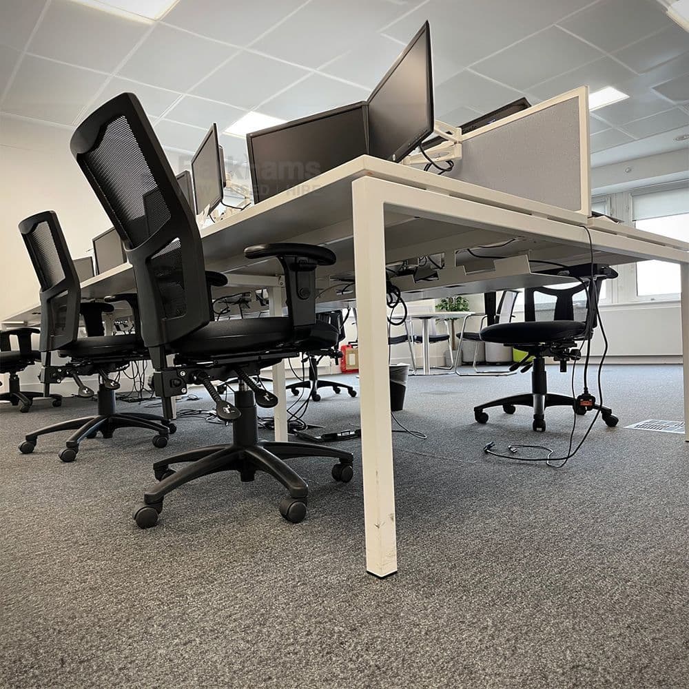 Nova Bench Desk by Narbutas | White MFC/White Frame | with Screens ...