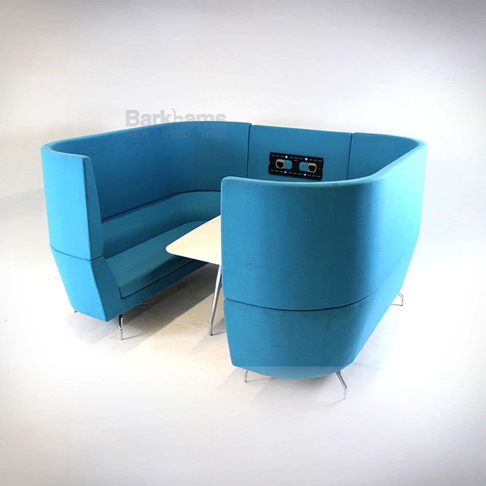 Orangebox Cwtch | Orangebox Collaboration Booth | Blue Collaboration Booth