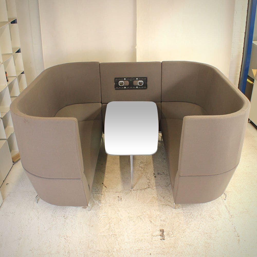 Orangebox Cwtch Screened Unit | Large Collaboration Unit | Orangebox ...