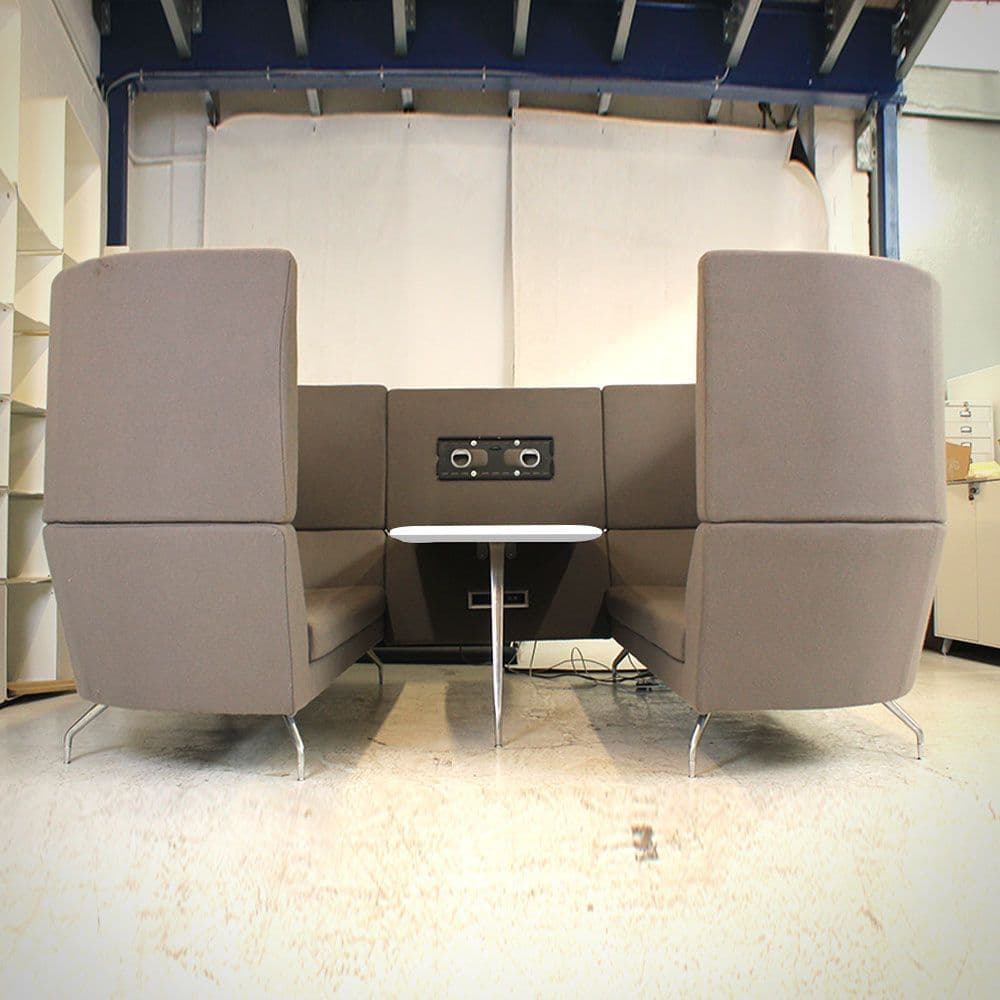 Orangebox Cwtch Screened Unit | Large Collaboration Unit | Orangebox ...