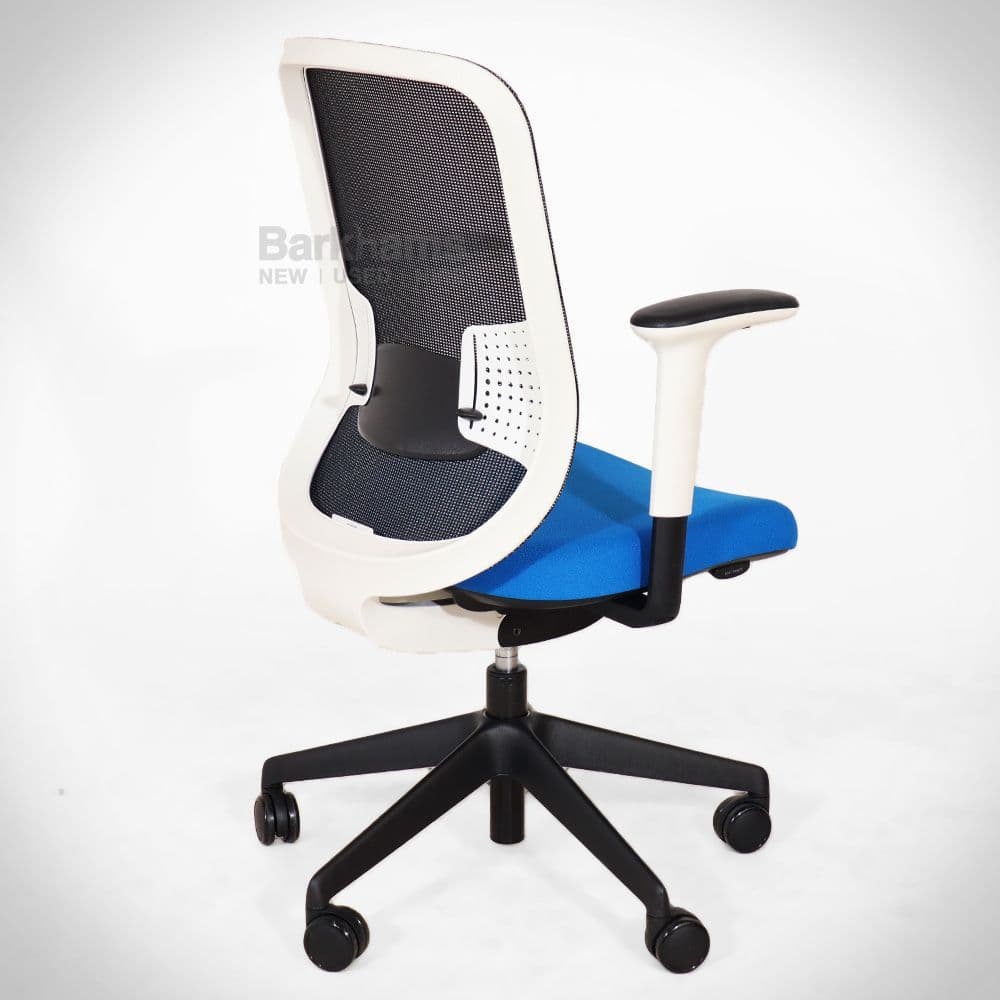 Orangebox Do Better Chair in White and Blue| Do Better Chair by ...