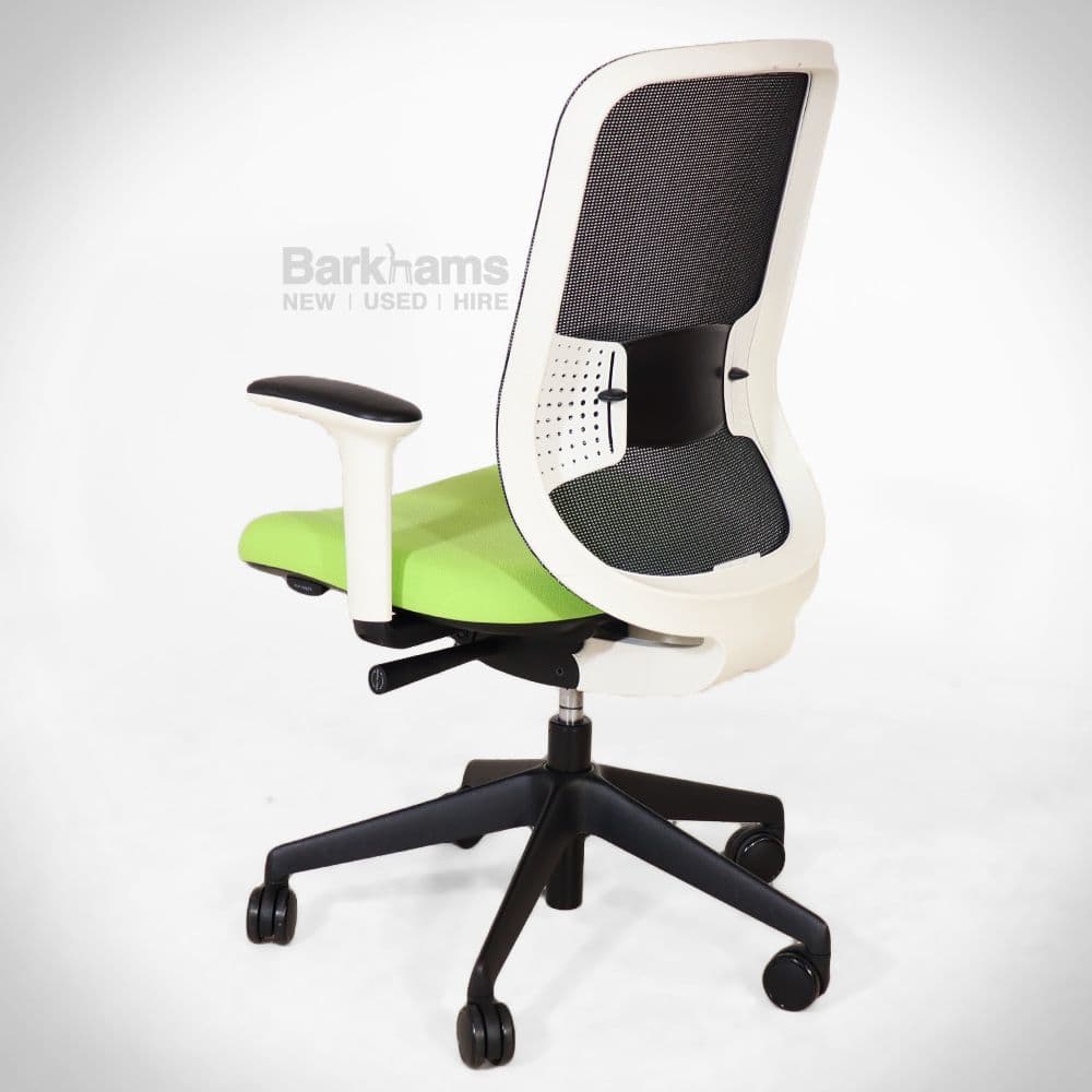 Orangebox Do Better Chair in White and Green| Do Better Chair by ...