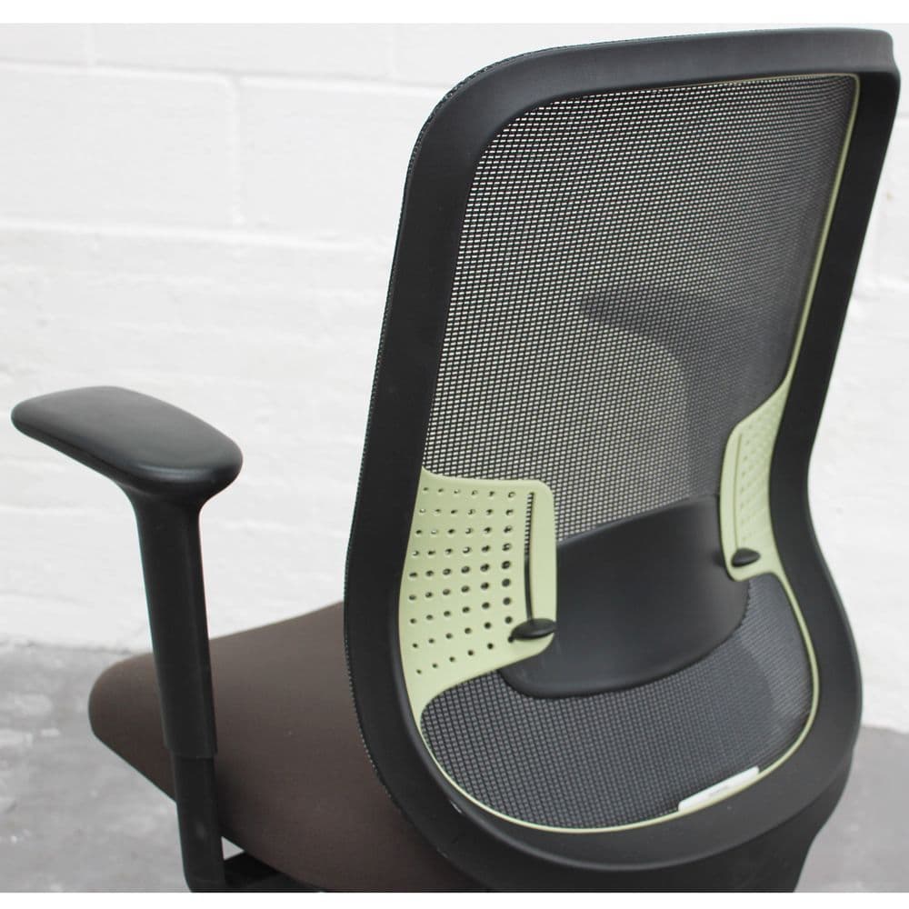 Orangebox Do Chair | mesh back computer chair | black task chair