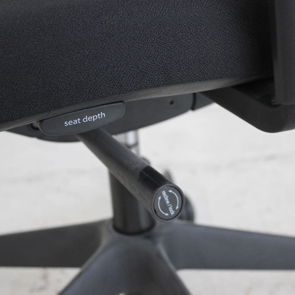 Orangebox Do Chair | mesh back computer chair | black task chair
