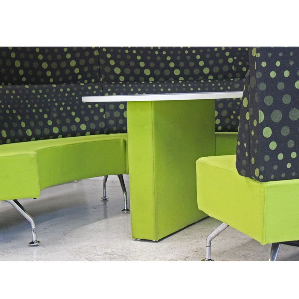 Orangebox Perimeter Booth | Round Meeting Pod | Green Meeting Booth