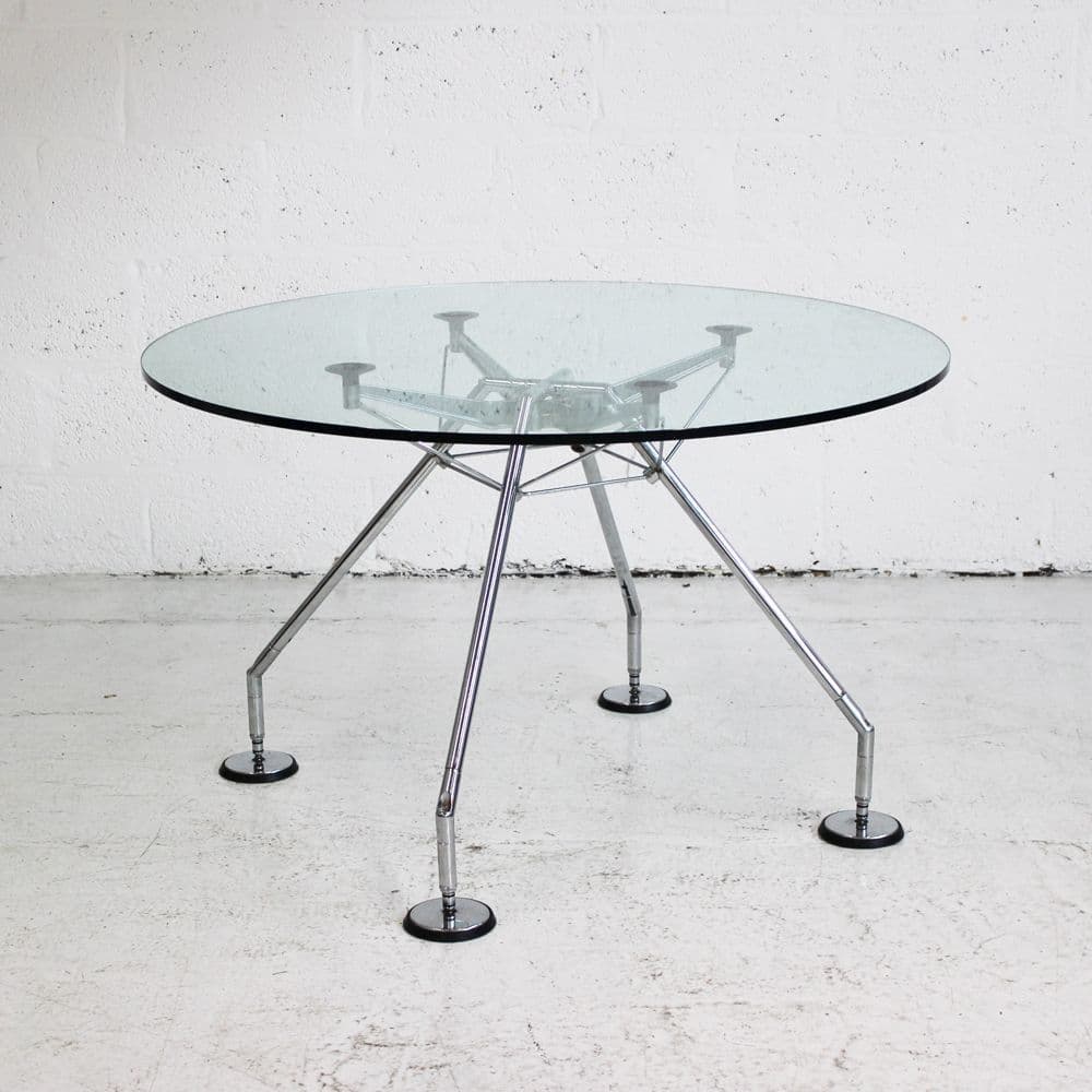 Original Glass Circular Nomos Meeting Table | round glass table | round ...
