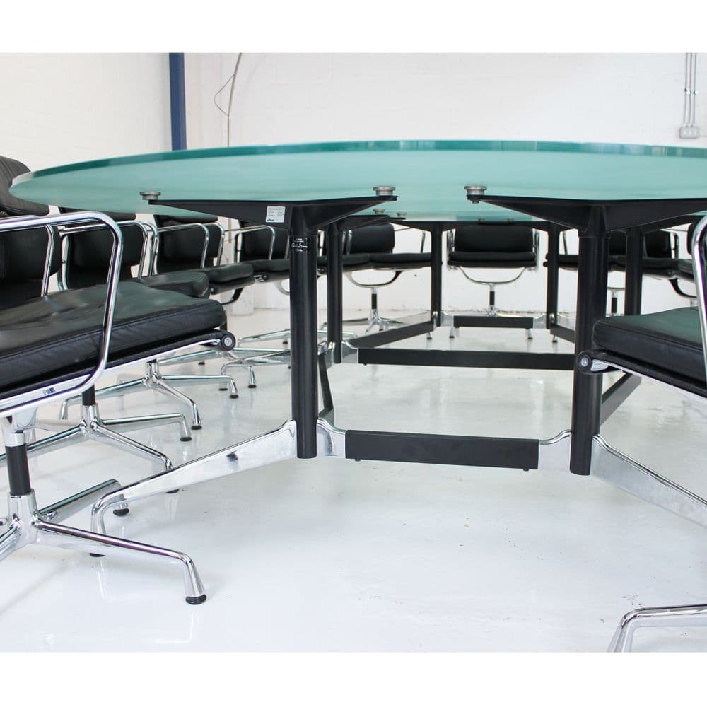 Original Vitra Eames Boardroom Table + 16 Vitra Eames EA207| Designer ...
