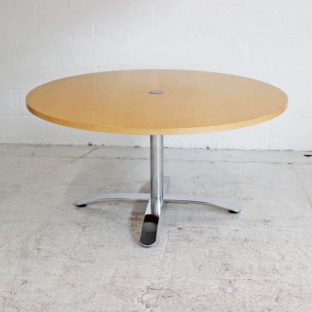 Round Maple Veneer Meeting Table | Circular Table | Maple Table