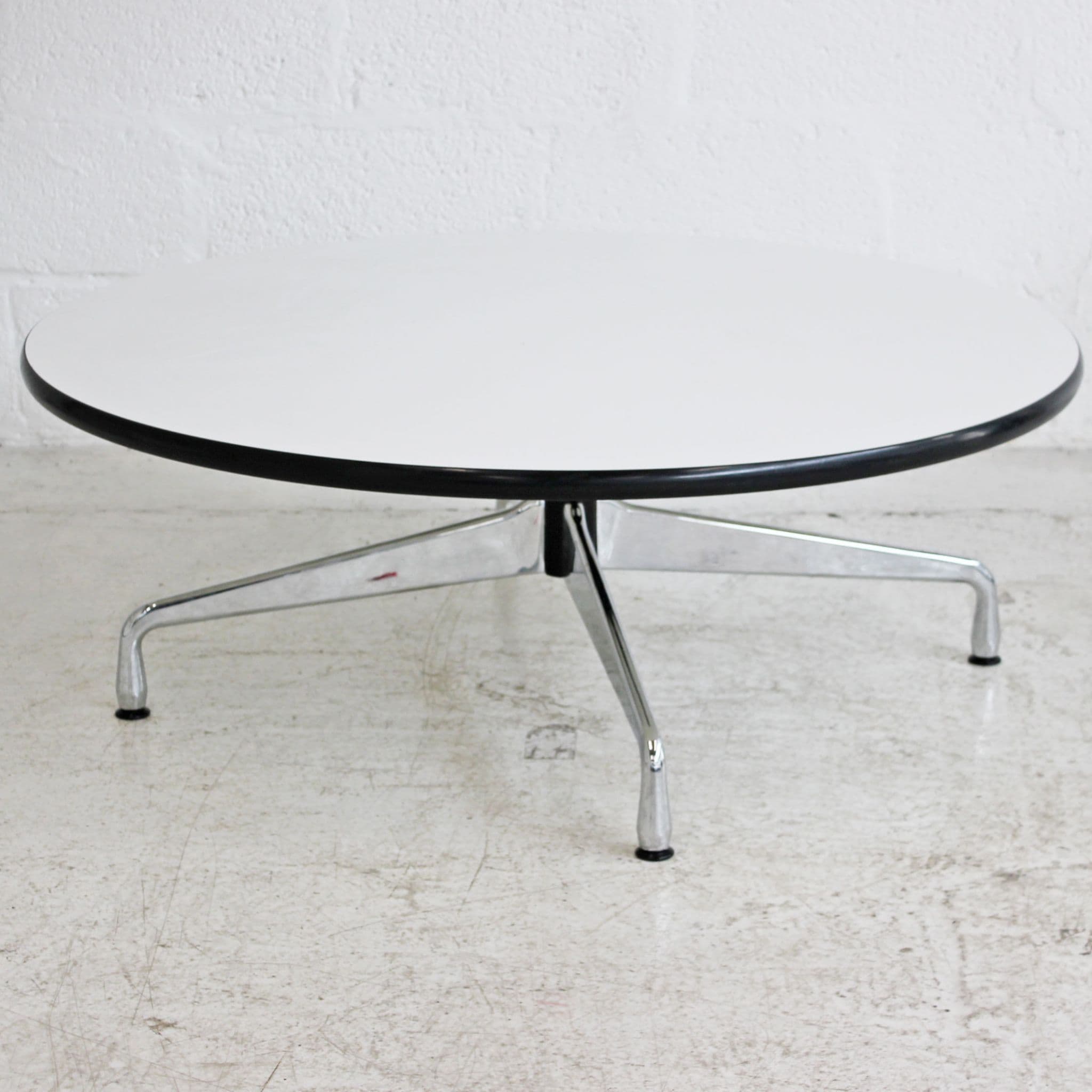Round Vitra Segmented Base Coffee Table | Round Coffee Table | Low ...