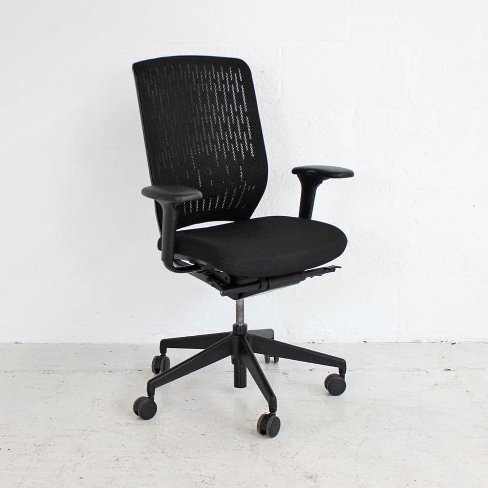 Senator Evolve Chair | black computer chair | mesh back chair