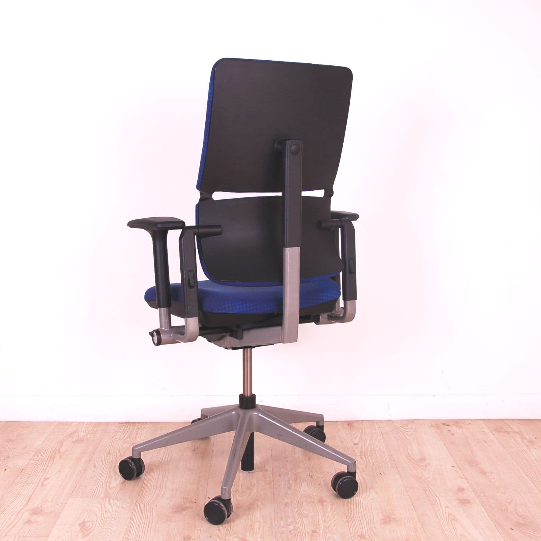 Steelcase Please Chair in Blue | ergonomic computer chair | high back ...