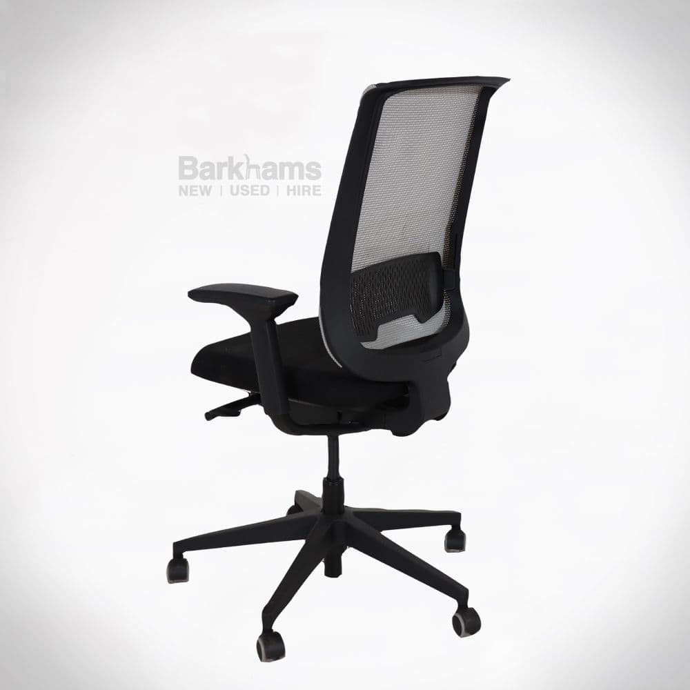 SteelCase Reply Air in White| Reply Chair with white mesh back ...