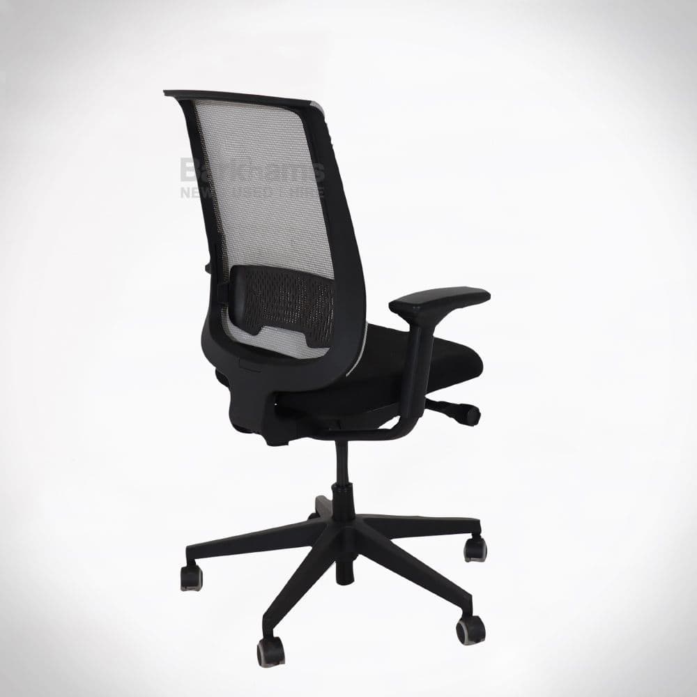 SteelCase Reply Air in White| Reply Chair with white mesh back ...
