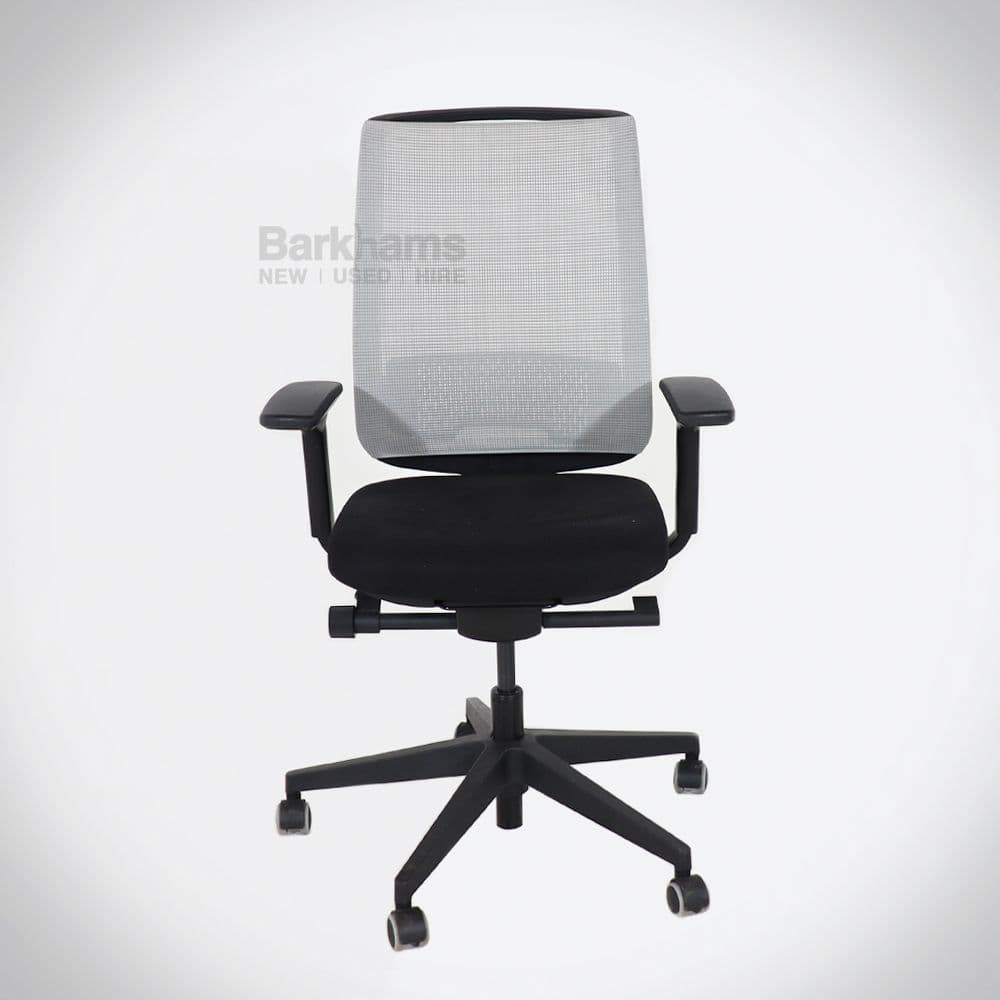 SteelCase Reply Air in White| Reply Chair with white mesh back ...