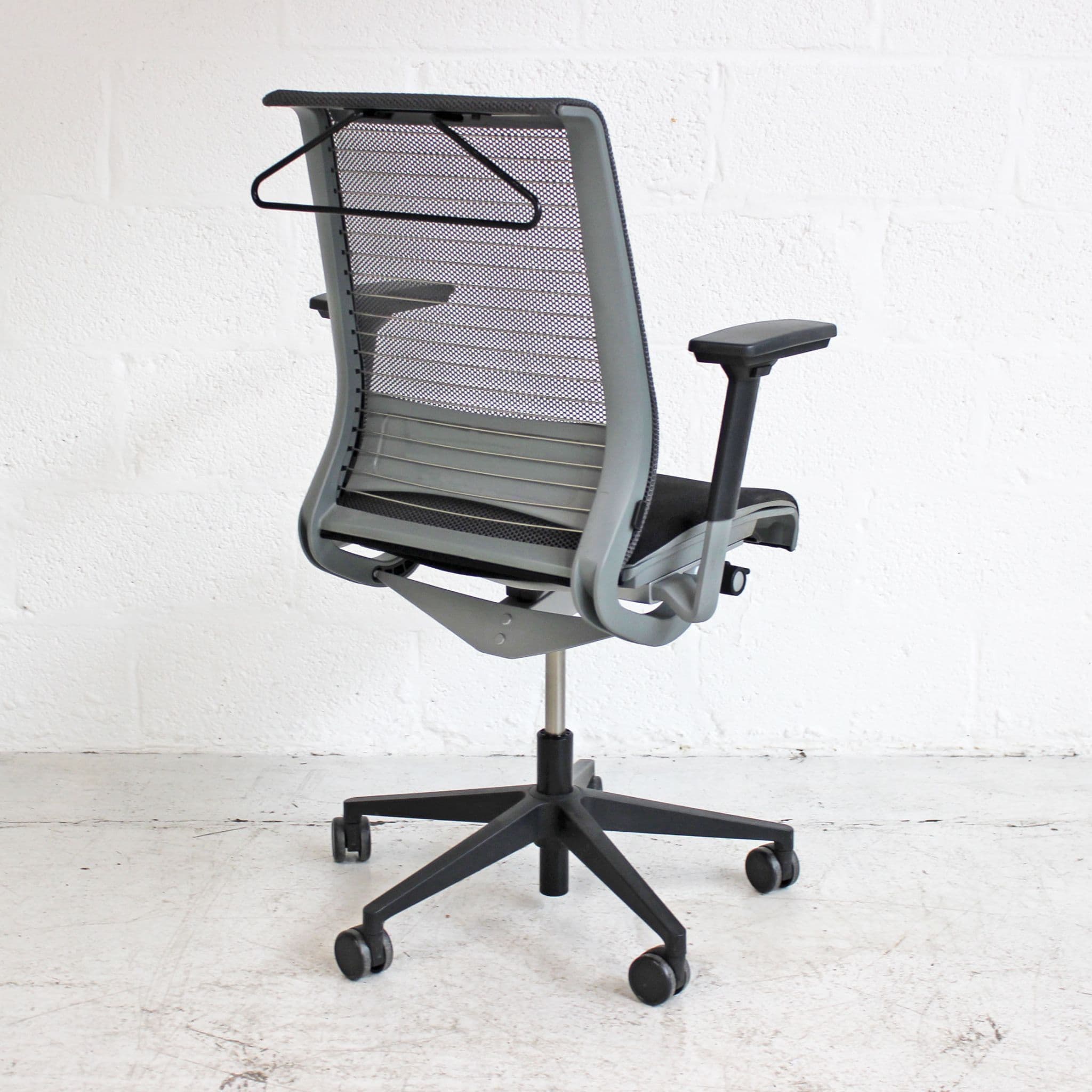 Steelcase Think Operator Chair (Grey Frame) | Mesh Back Computer Chair ...