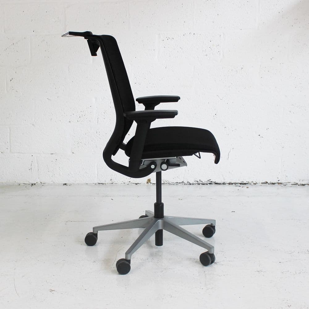 Steelcase Think Operator Chair with coat hanger | mesh back office ...