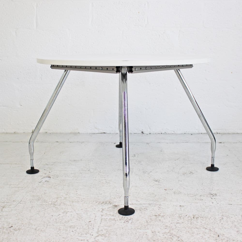 Vitra Ad Hoc Table (1000mm diameter) | White Table | Round Table