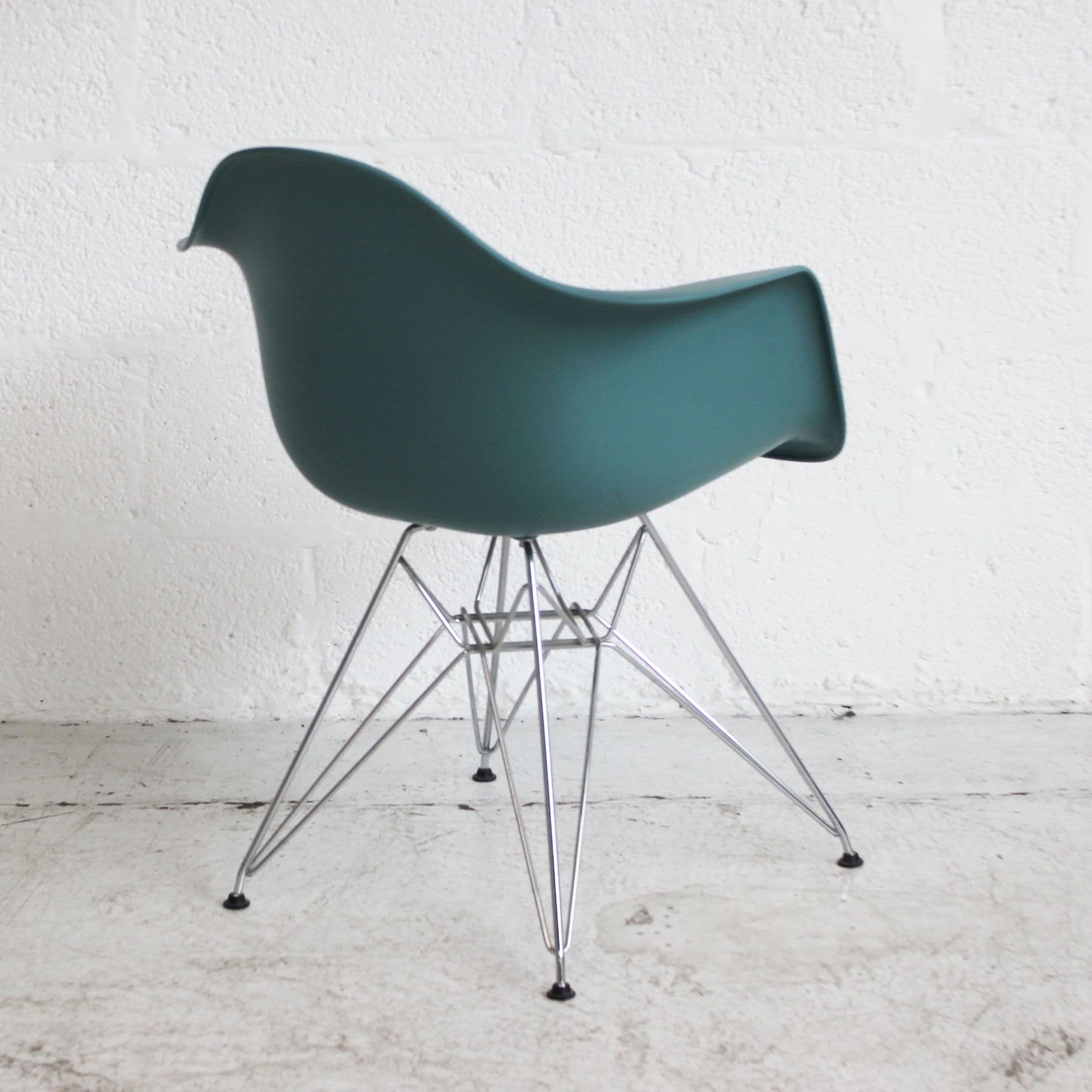 Vitra DAR Chair – Blue | Eames Chair | Blue Charles Eames