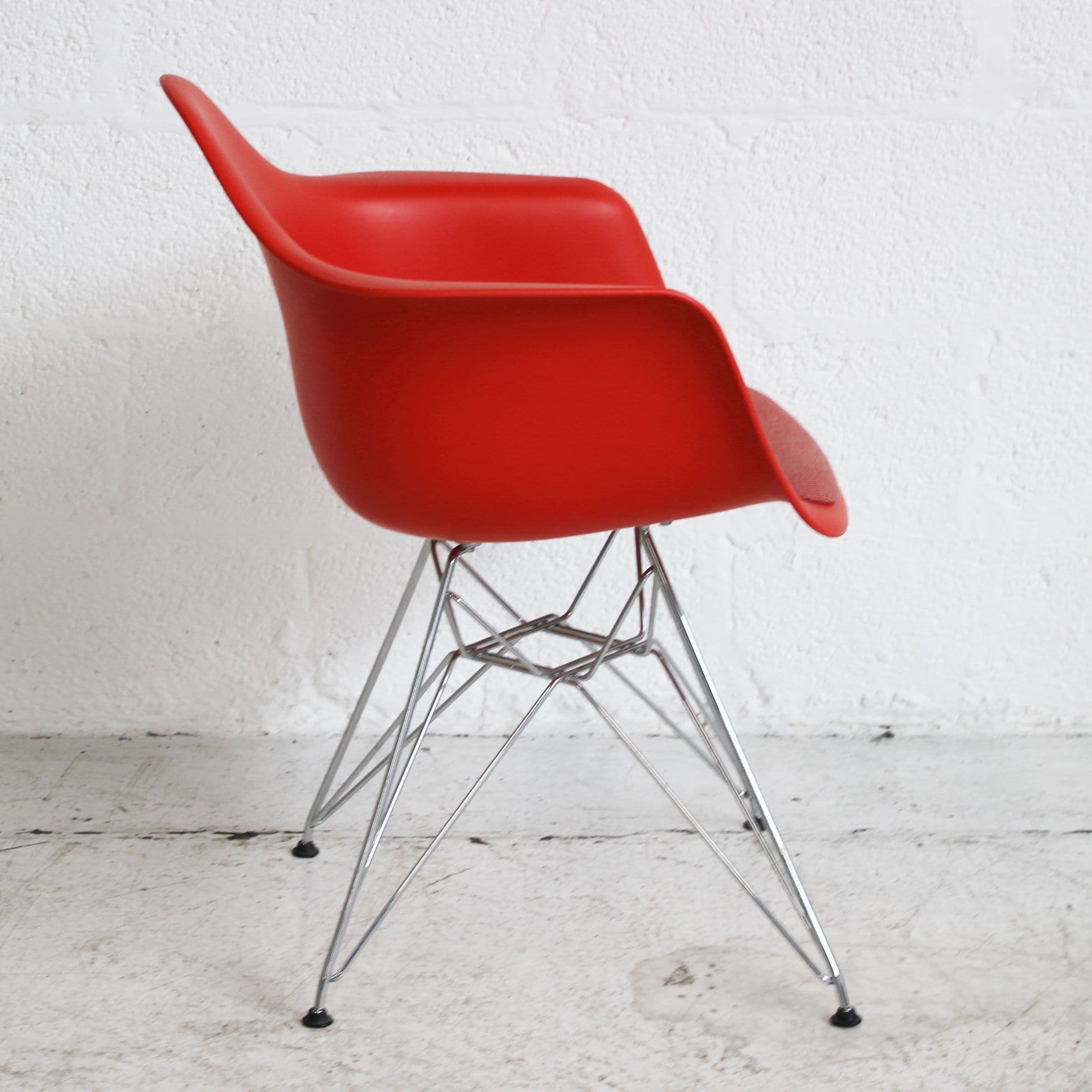 Vitra DAR Chair – Red | Eames Chair | Red Charles Eames