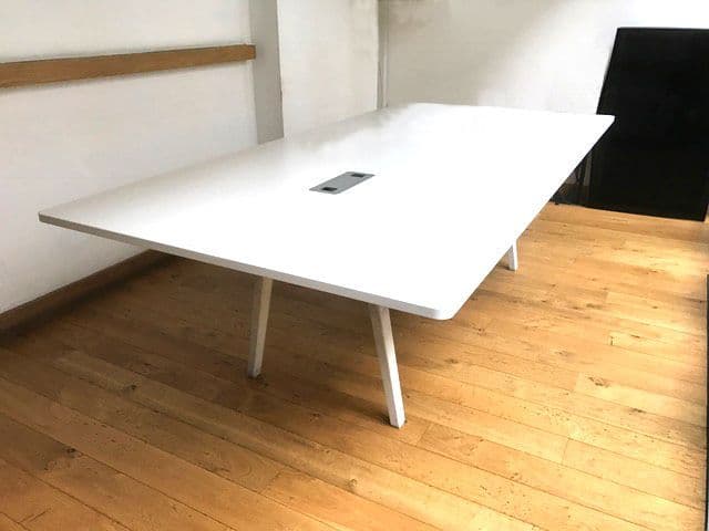 Vitra Joyn Meeting table (2400mm x 1200mm) | white meeting table ...