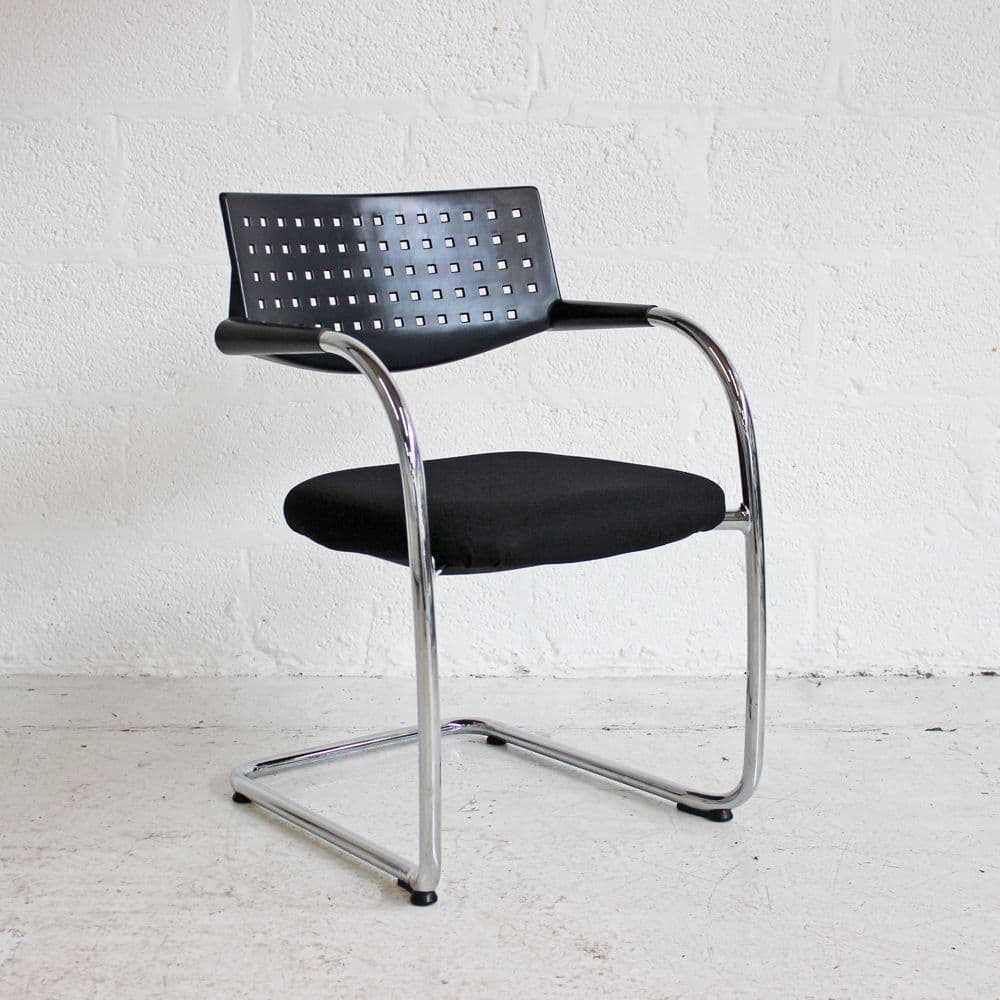 Vitra VisaVis - stacking | stacking meeting chair | cantilever chair