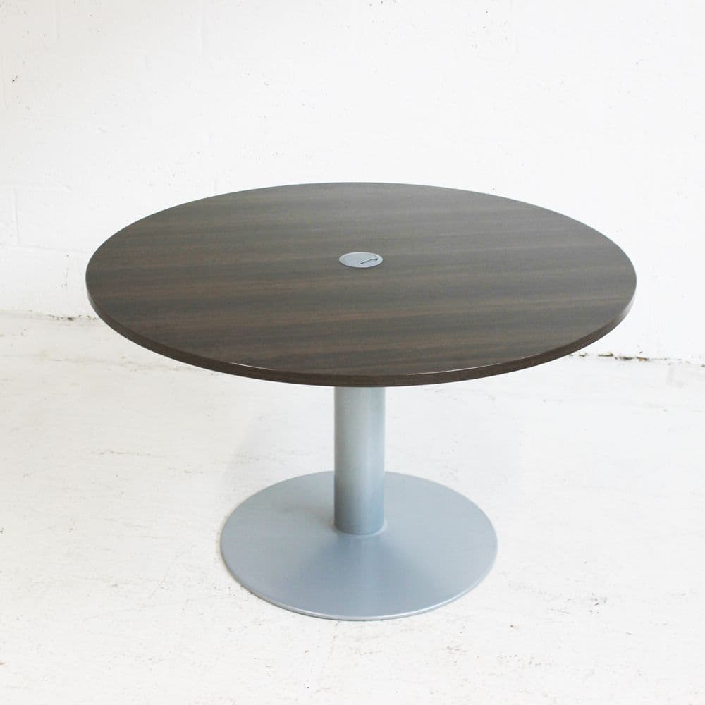 Walnut Circular Meeting Table | round table | walnut table