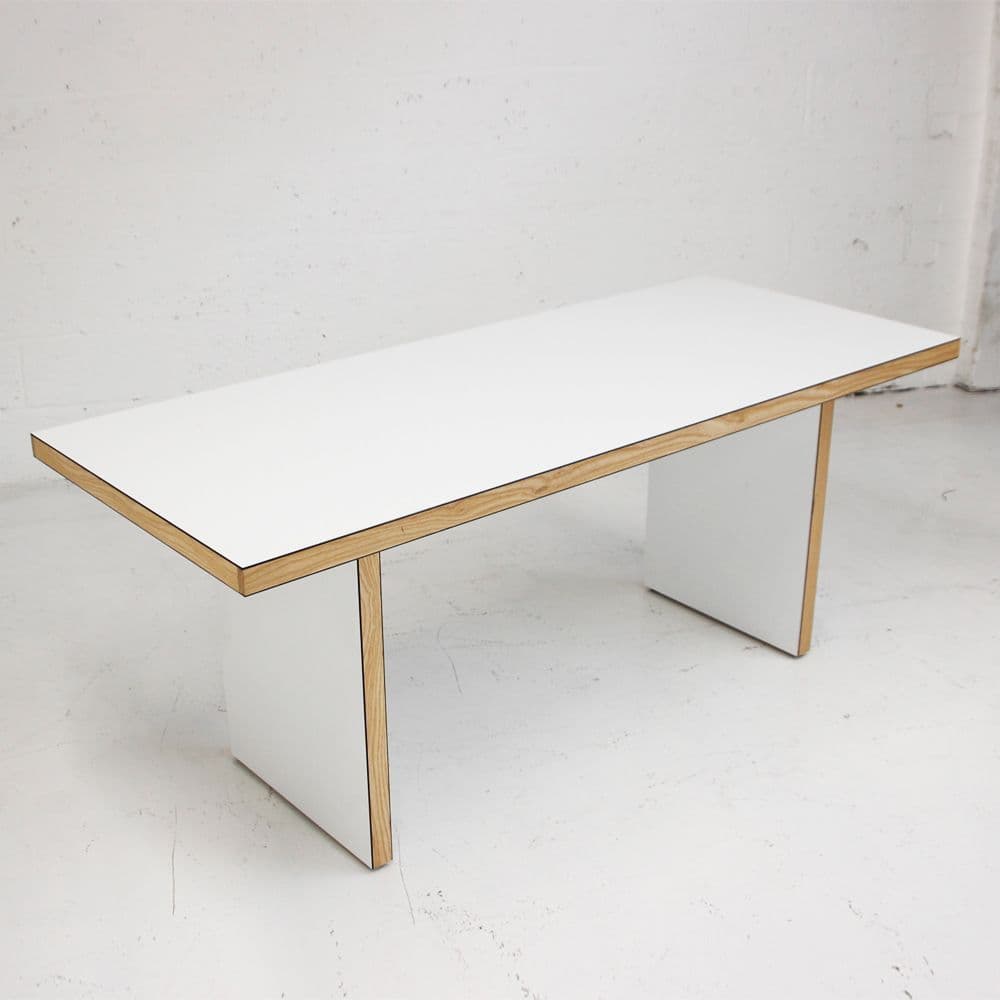 White meeting table with wooden edges | rectangular meeting table ...