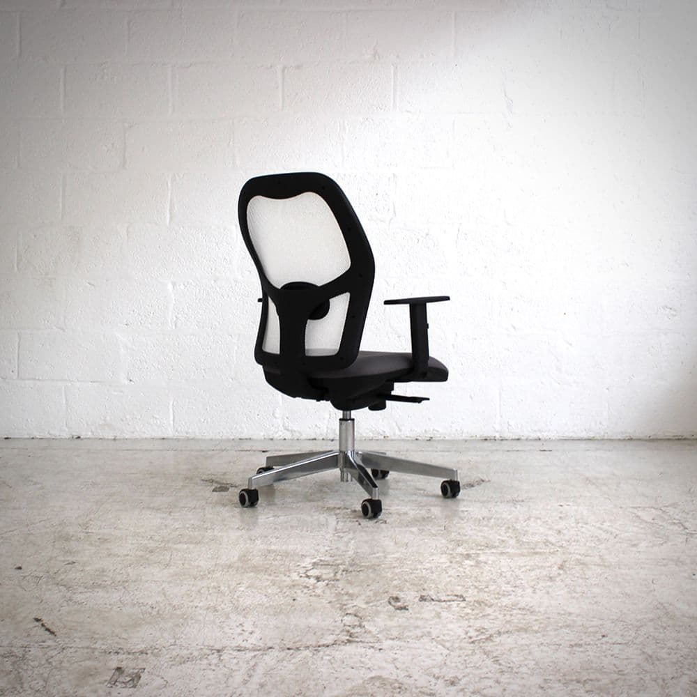 White Mesh Back Operator Chair | Mesh Back Meeting Chair | White ...