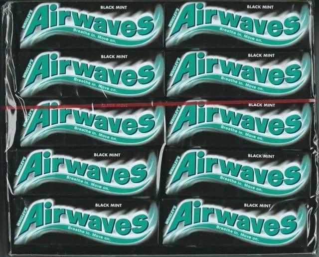 Full Box of 30 Wrigley s Chewing Gum Airwaves Sugar Free Black Mint