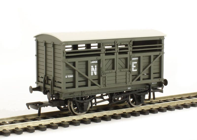 Bachmann 37-707 12T Cattle Wagon NE Grey