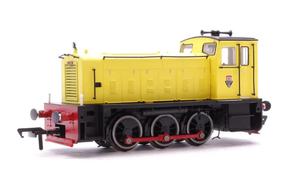 Heljan 9770 Ruston and Hornsby 165 DE Industrial Yellow