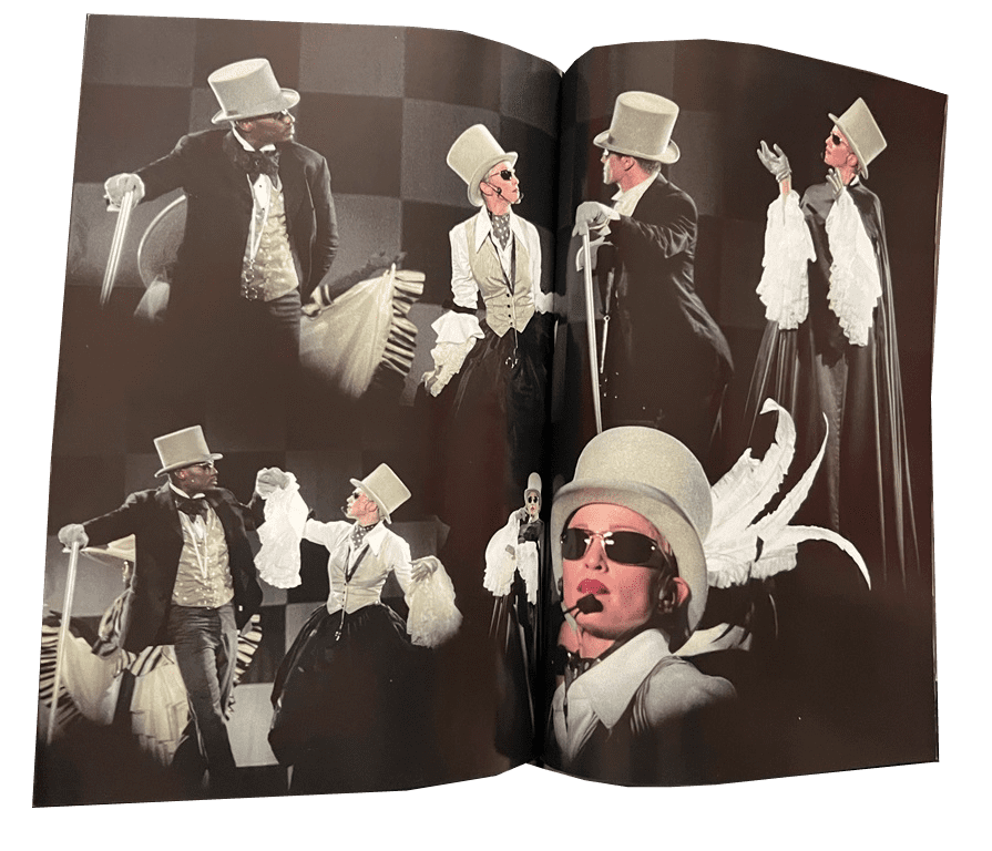 MADONNA LIVE - CONCERT PHOTO BOOK