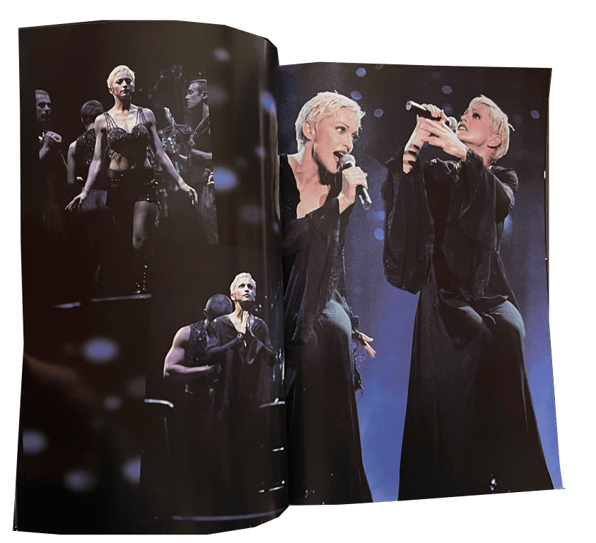 MADONNA LIVE - CONCERT PHOTO BOOK