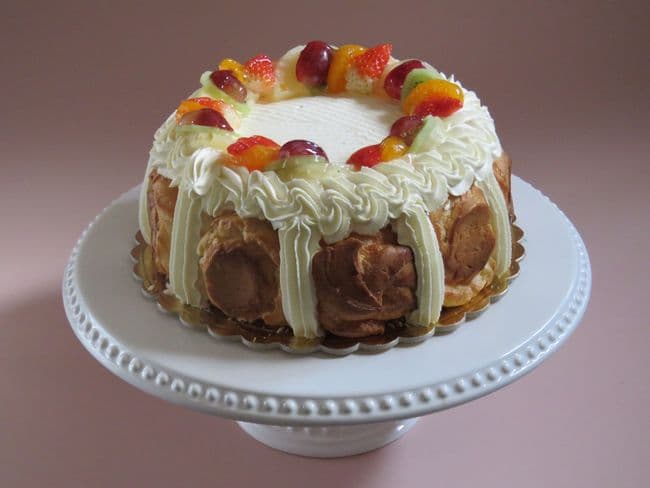 Fresh Cream Round from 6 portions