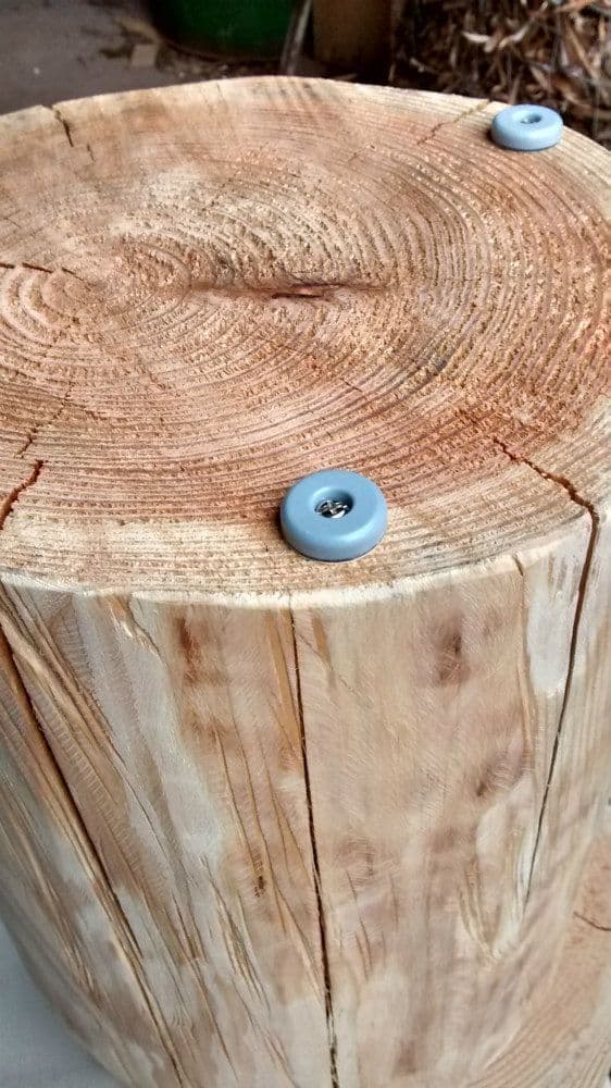 NATURAL LOG SIDE TABLE / STOOL