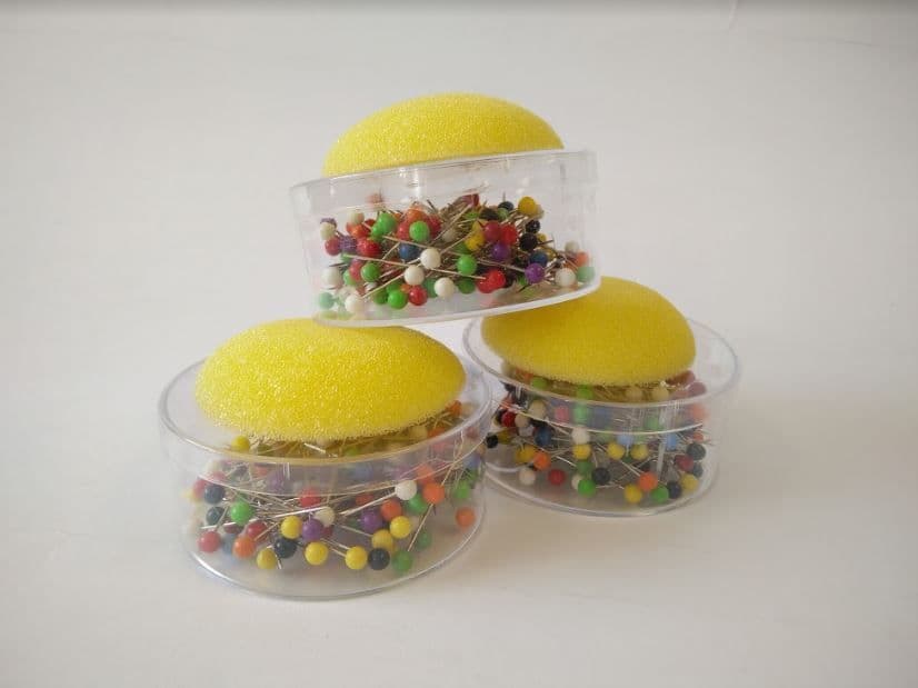 0 A00064 Berry Pins with Pin Cushion - 10 Boxes