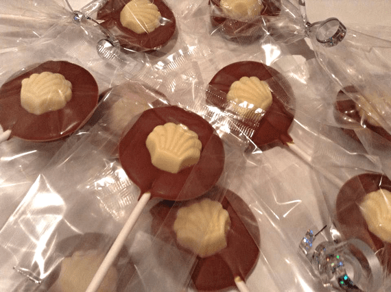 Chocolate Shell Lolly