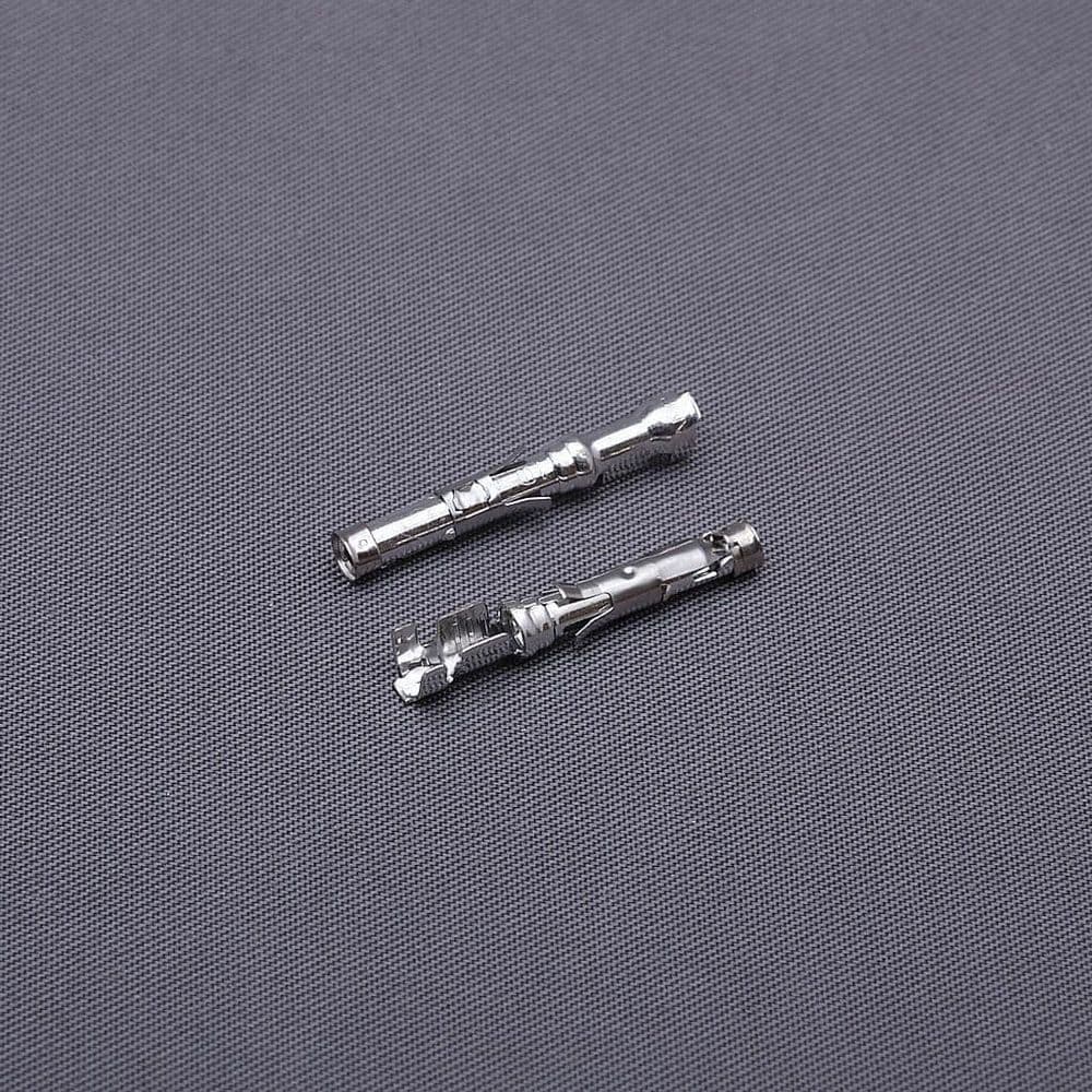 BMW/VW/Ford female Terminal L20 3 x 3 0mm O/dia 3-7970/10