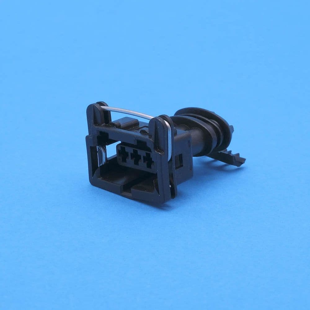 J P T Female connector Black 3 way 20920