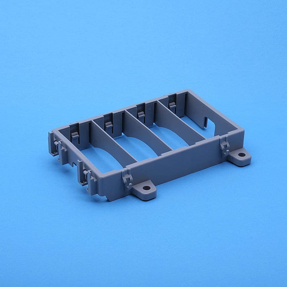 Modular fuse system housing for 4 modules 1520