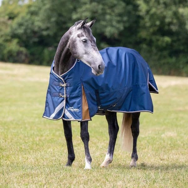 Shires Highlander Plus Lite Turnout Rug