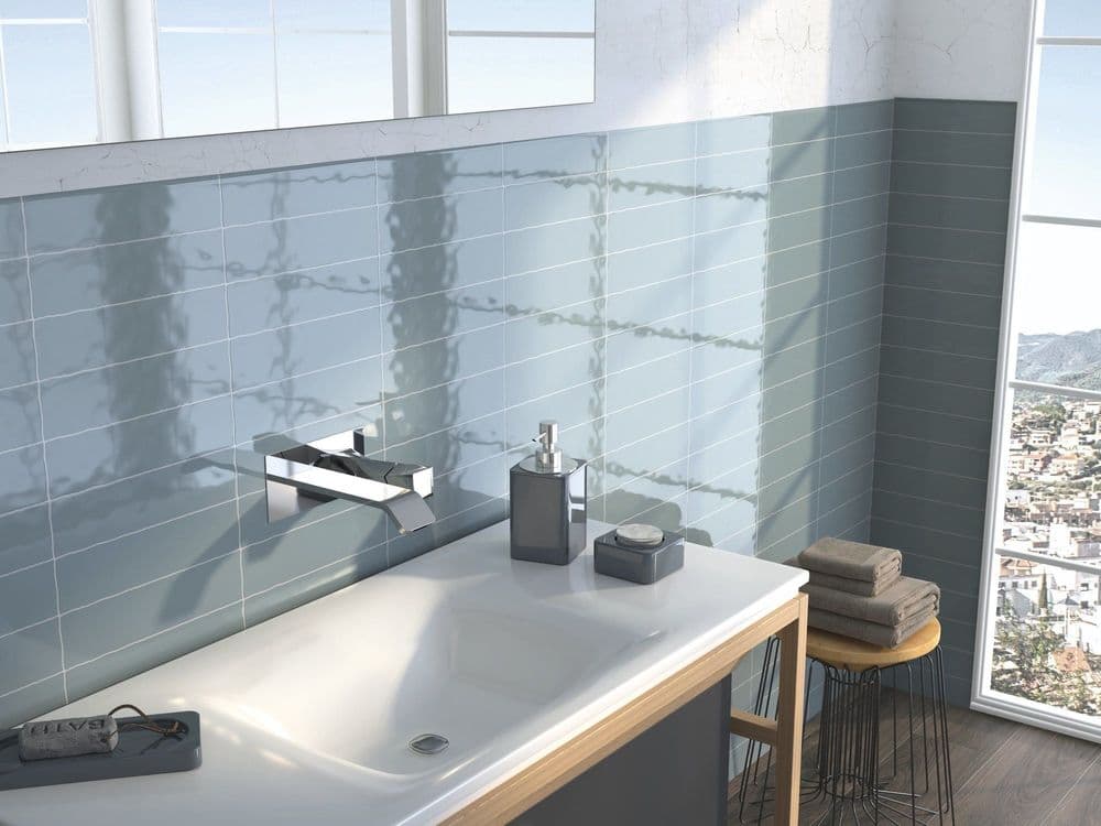 Valencia Blue Full Sample