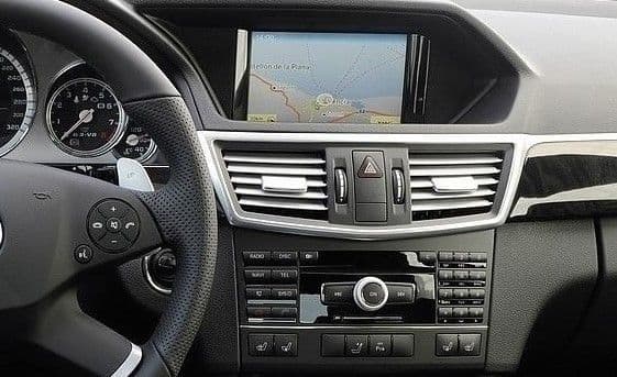 MERCEDES SAT NAV UPDATE DISC 2025