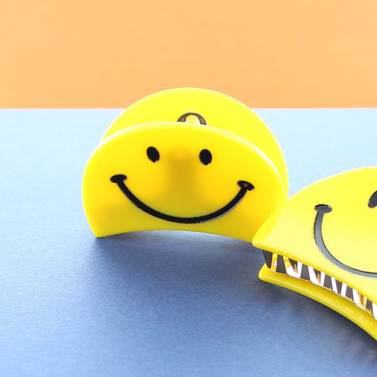 Smiley Face Hair Claw