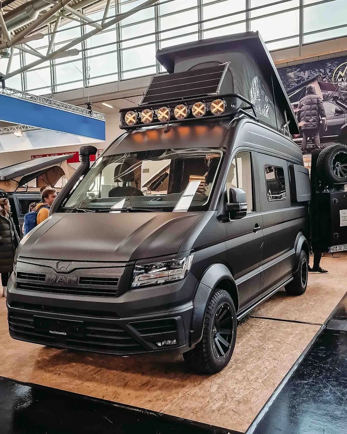 Delta4x4 Wheel Arch flares fro VW Crafter / MAN TGE